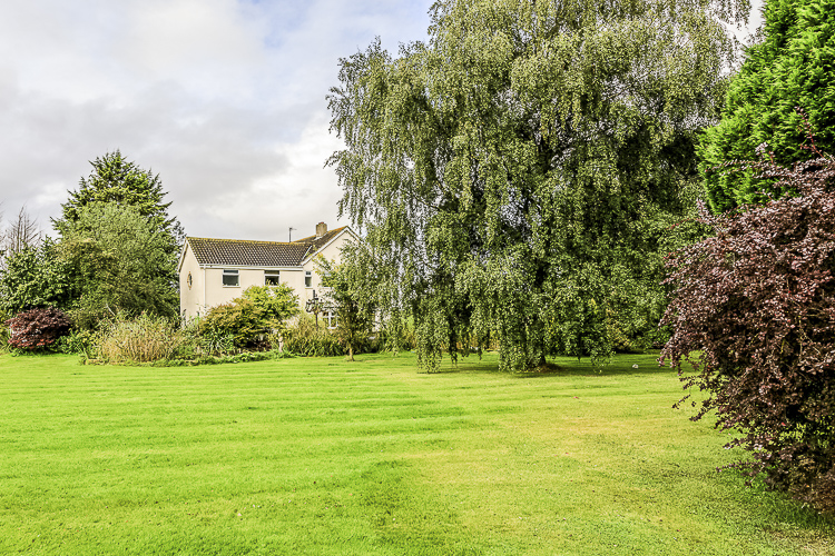 Residential – Tony Shawcross